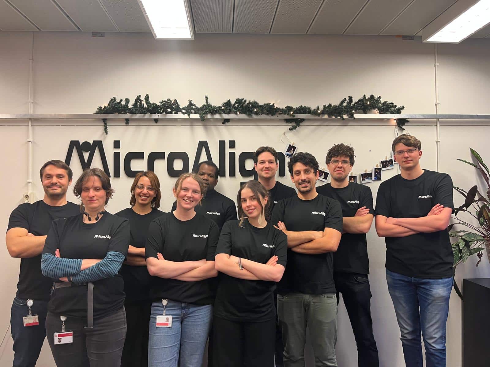 MicroAlign:The most Accurate Fiber Array